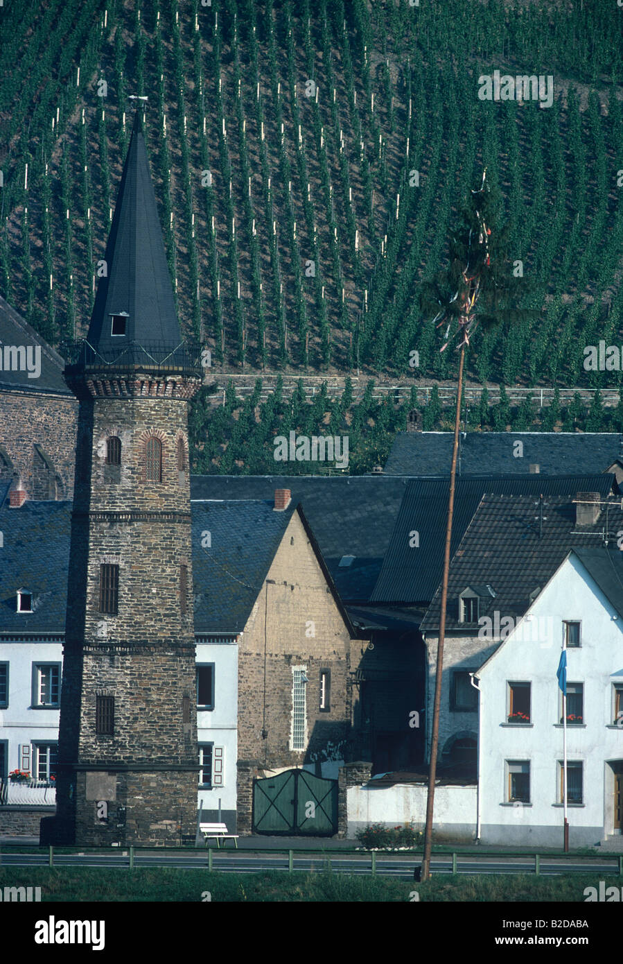 Banks of mosel hi-res stock photography and images - Alamy