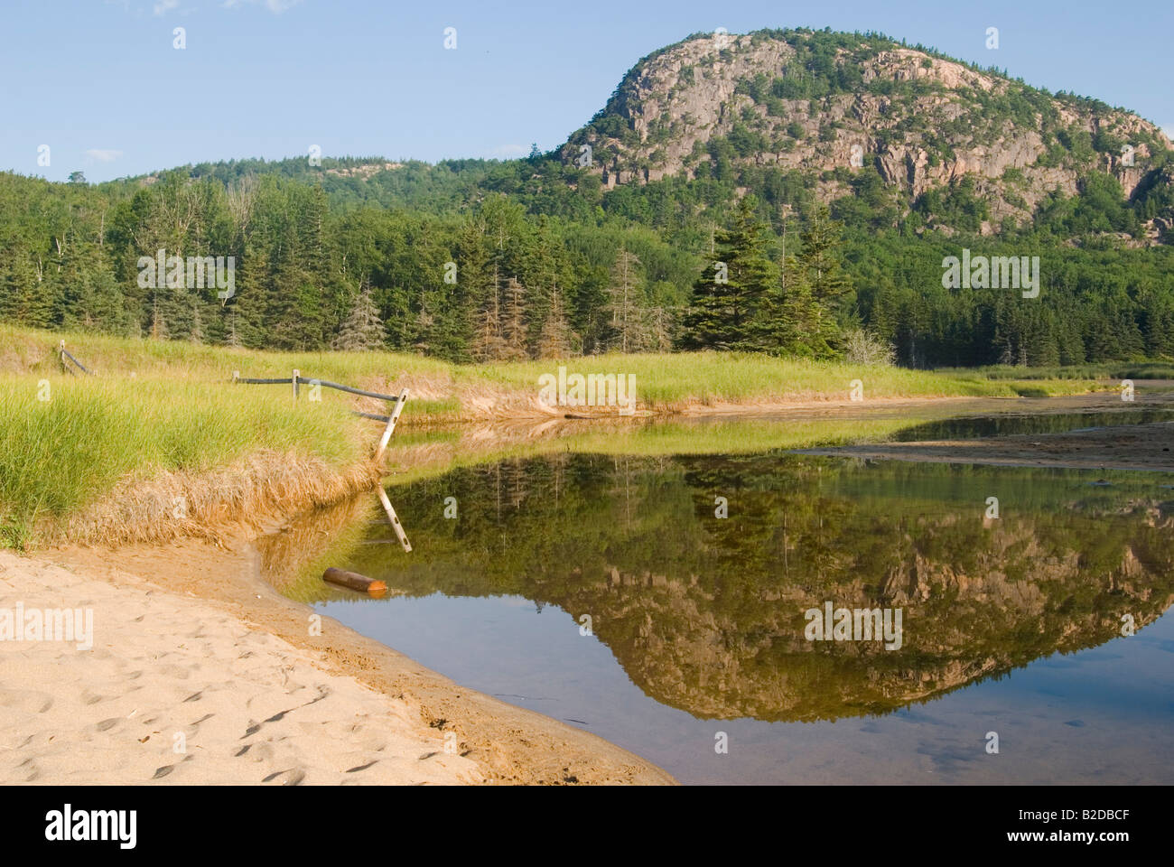 A view of the Beehive from Sand Beach in Acadia National Park Stock ...
