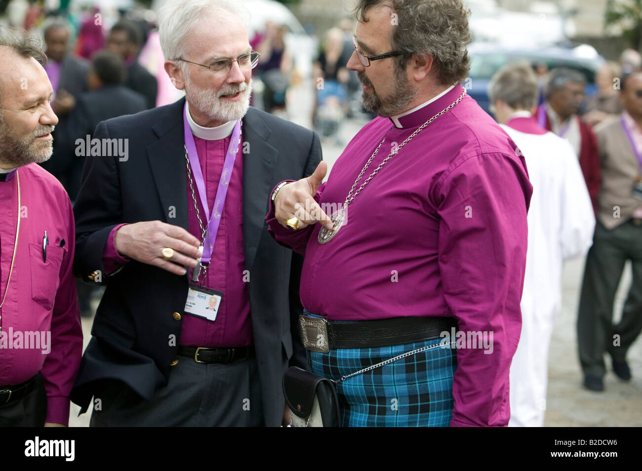 Bishops from across the Anglican Communion gather outside Canterbury ...