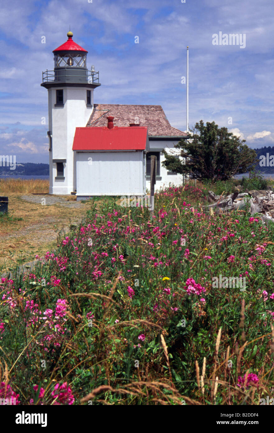 Point Robinson Maury Island Lighthouse Coast Guard Stock Photo - Alamy