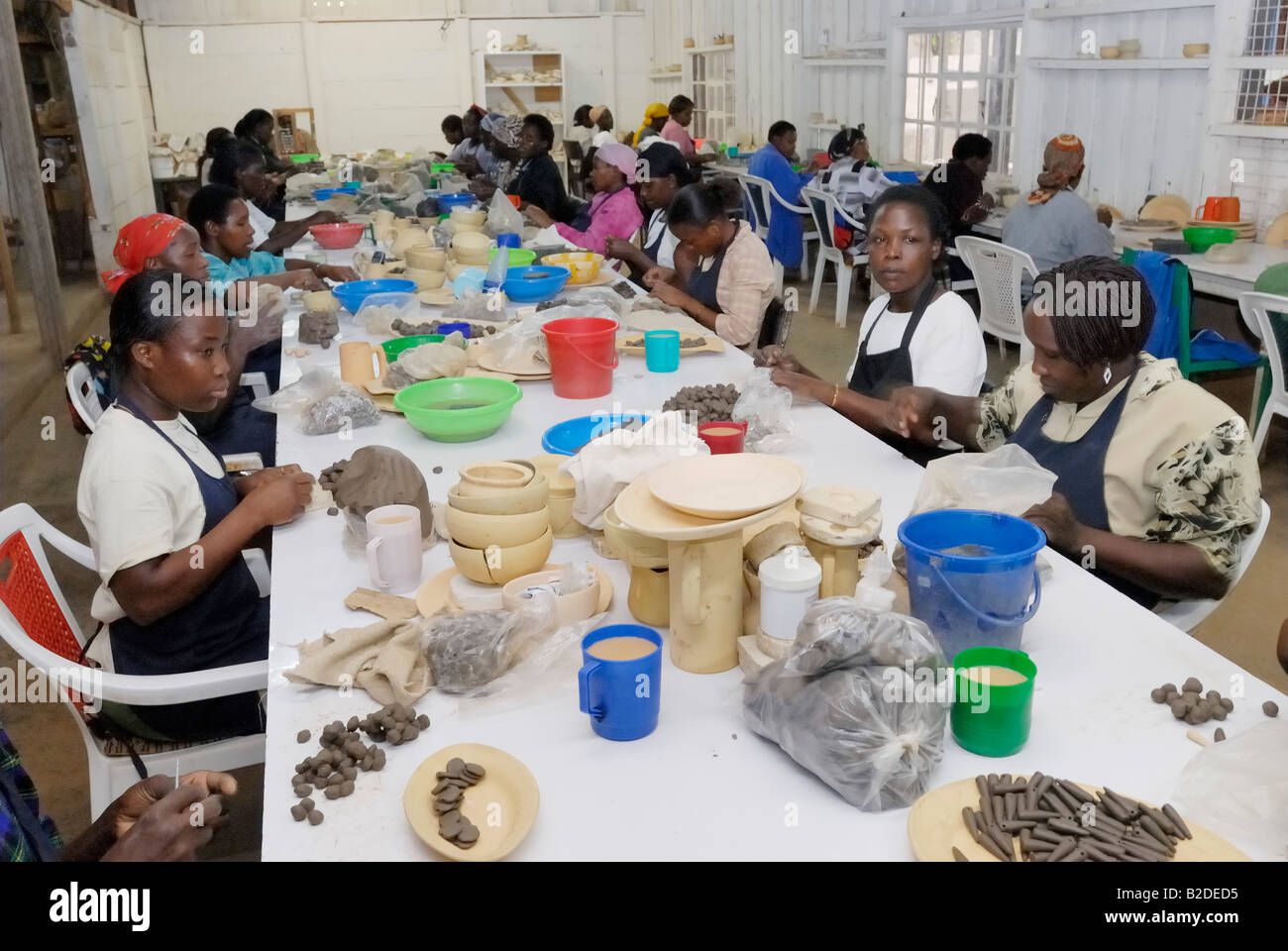 workshop of handmade ceramic beads jewellery and pottery Kazuri Project ...