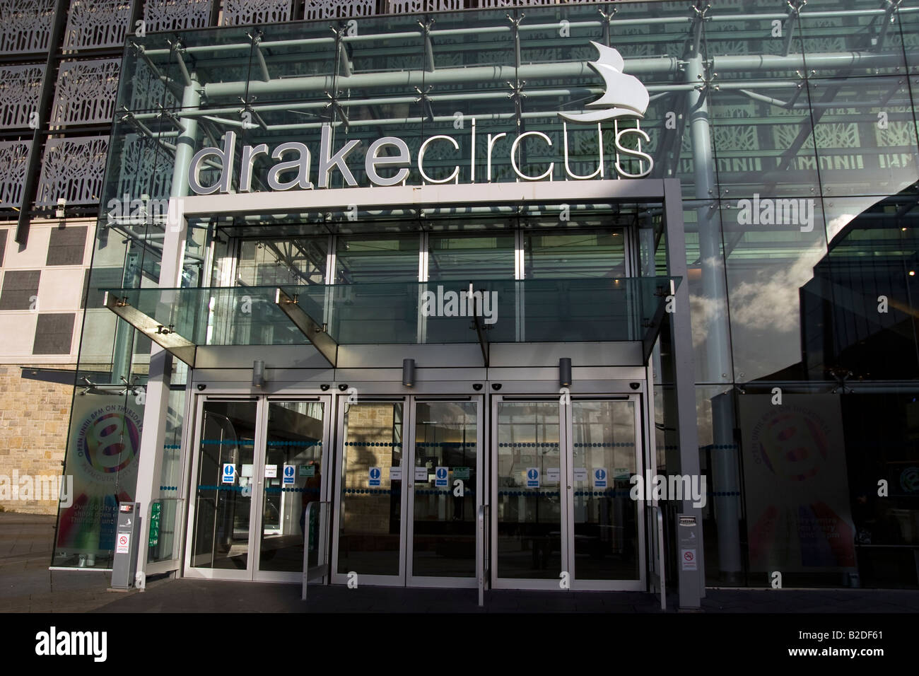 The entrance to the Drake Circus Mall, Plymouth Stock Photo - Alamy