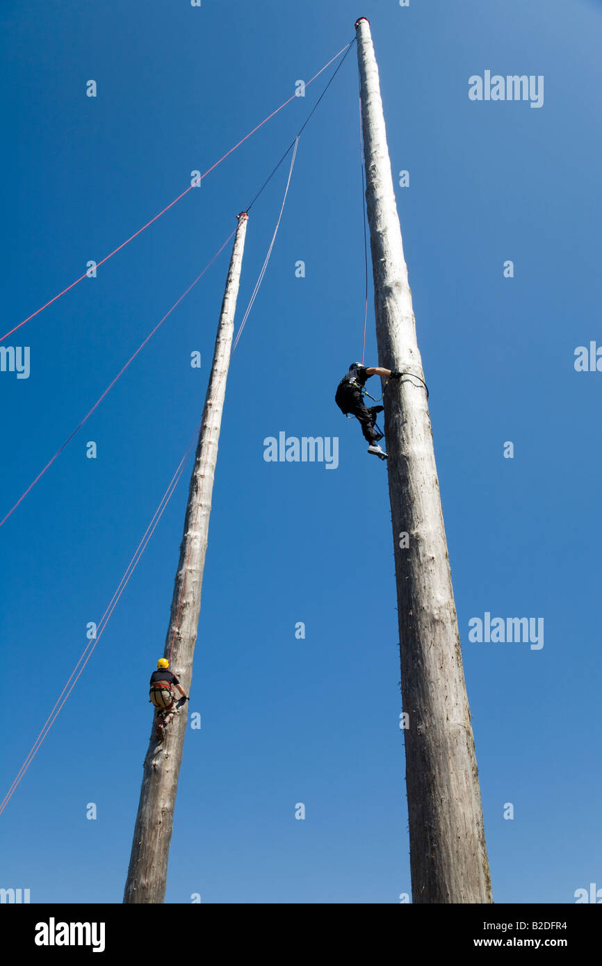 Sport climbers hi-res stock photography and images - Alamy