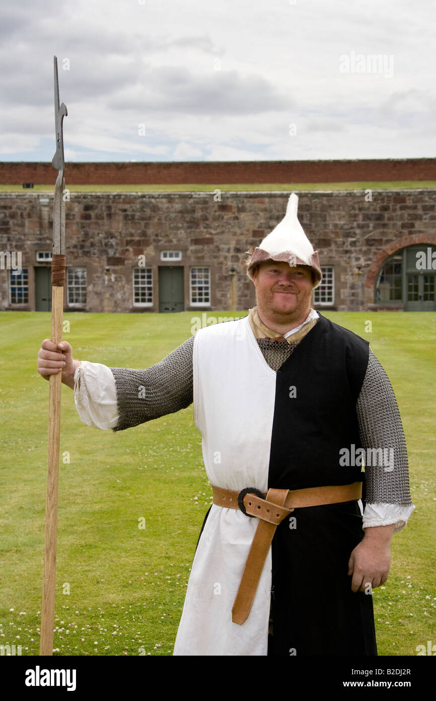 Medieval foot soldier hi-res stock photography and images - Alamy