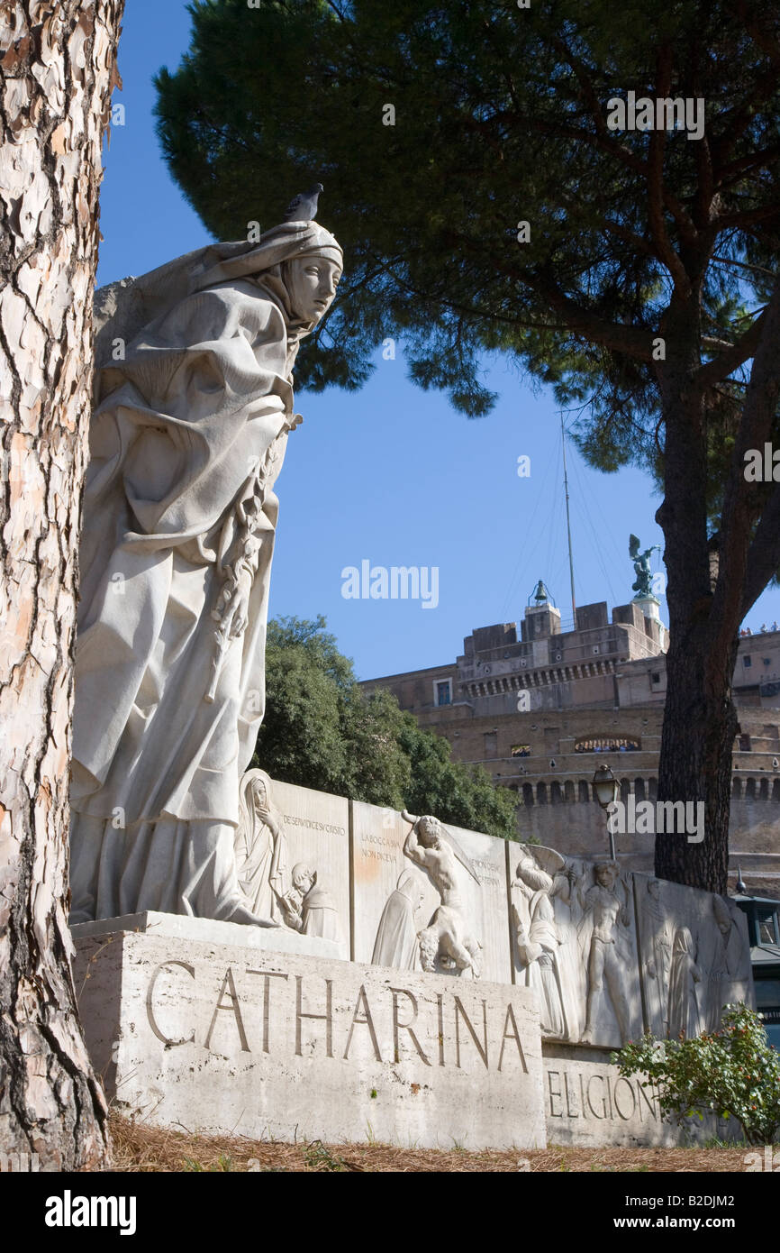 Saint Catherine statue Rome Lazio Italy Stock Photo - Alamy
