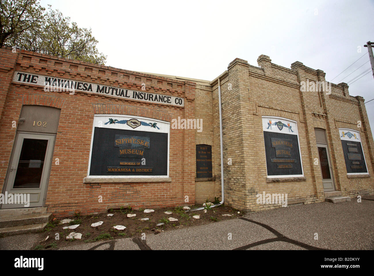 Wawanesa hi-res stock photography and images - Alamy