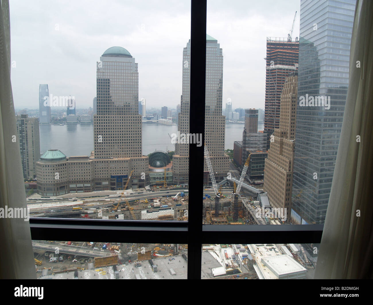 World trade center hotel new york hi-res stock photography and images ...