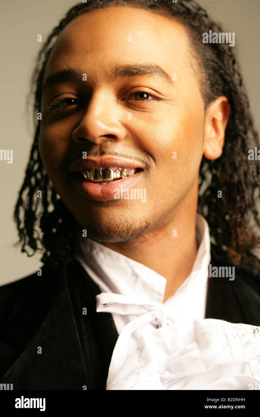 Man gold teeth hi-res stock photography and images - Alamy