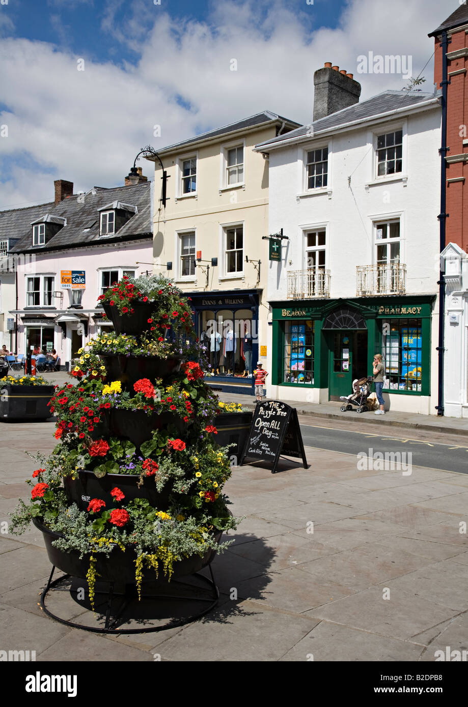 Brecon town centre hi-res stock photography and images - Alamy