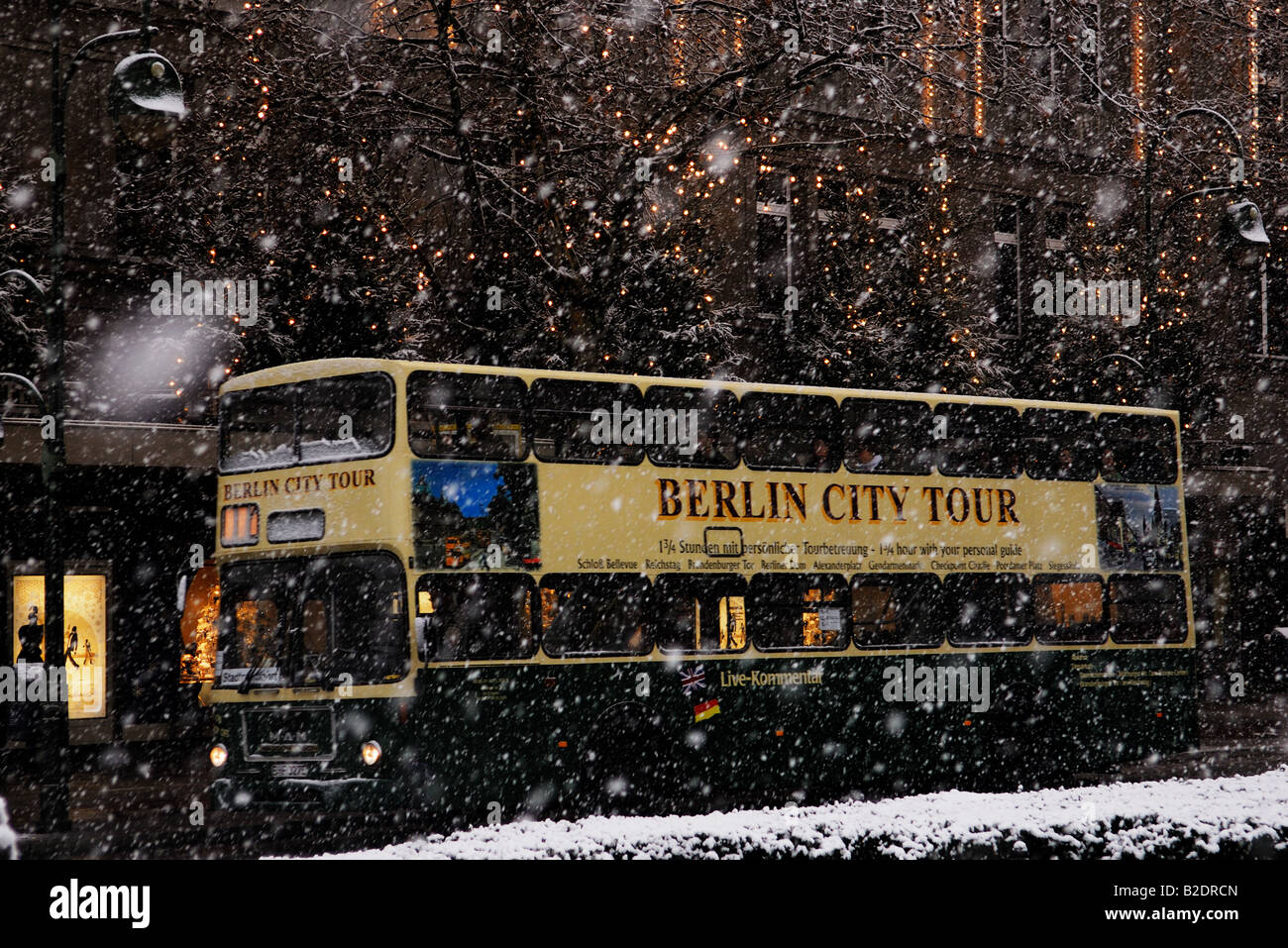 Berlin winter hi-res stock photography and images - Alamy