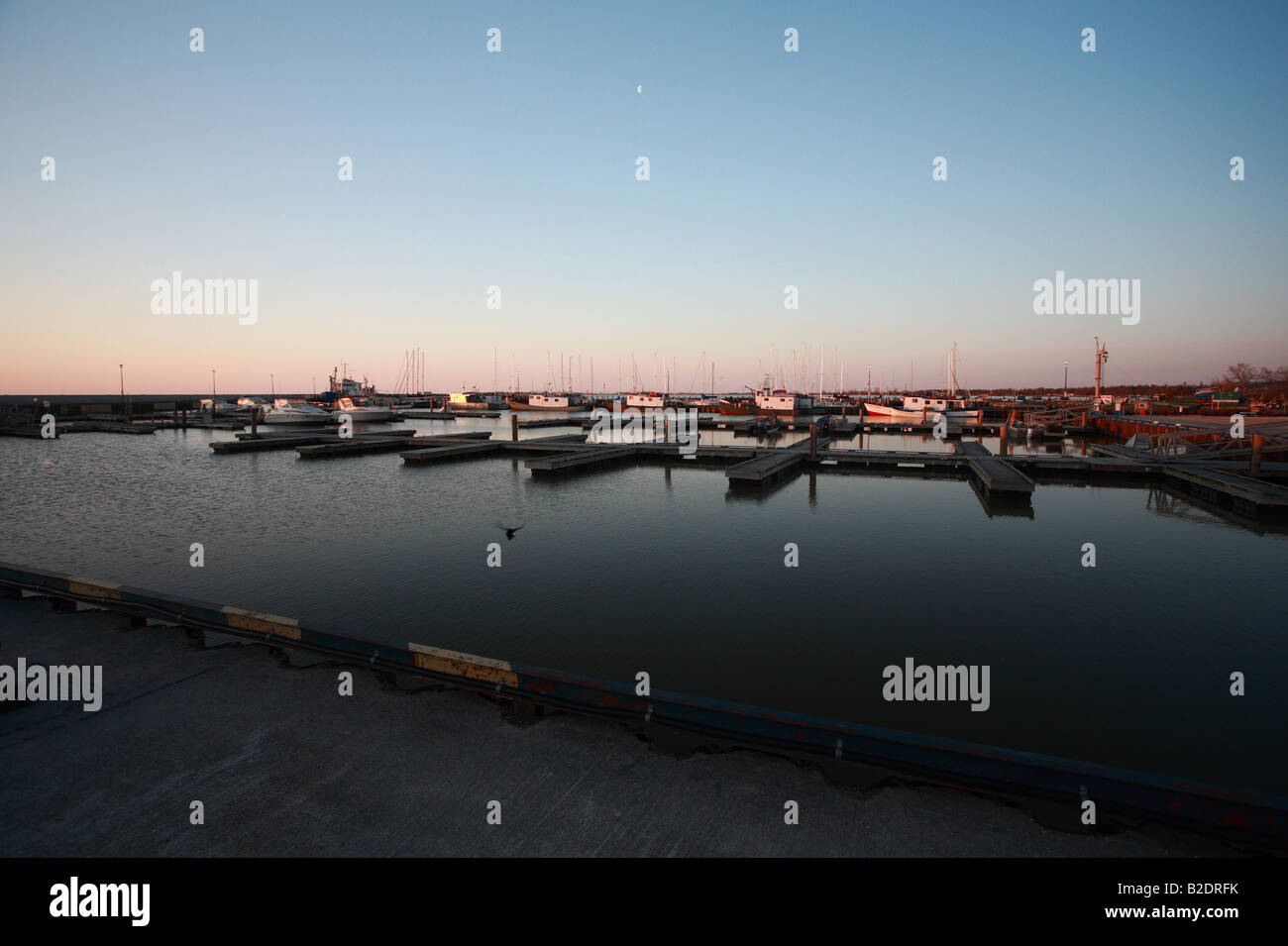 Gimli marina on Lake Winnipeg Stock Photo - Alamy