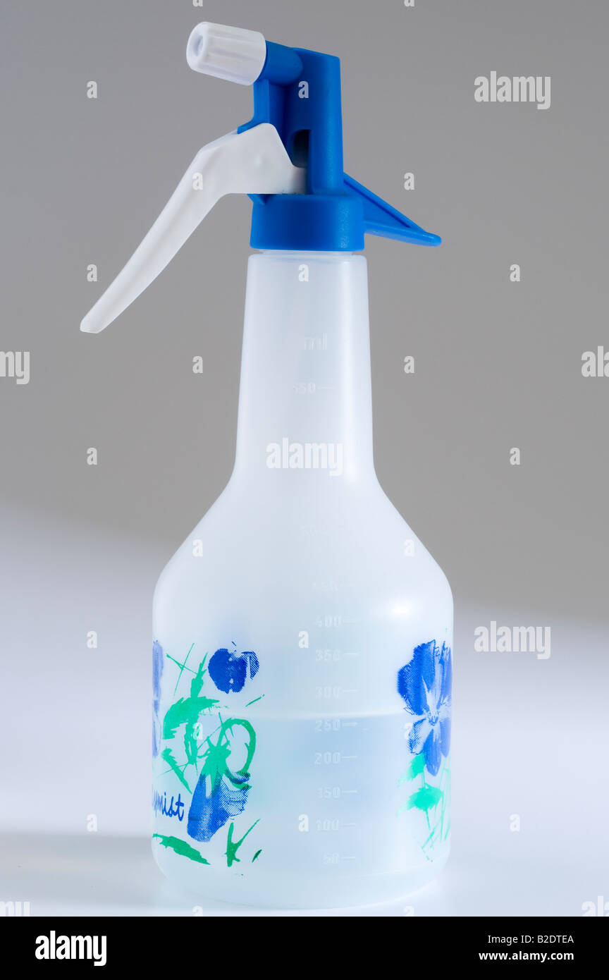 Plastic pump hi-res stock photography and images - Alamy