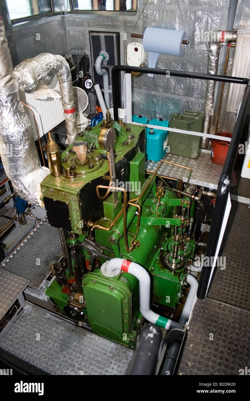 Ship Steam Engine Stock Photo - Alamy