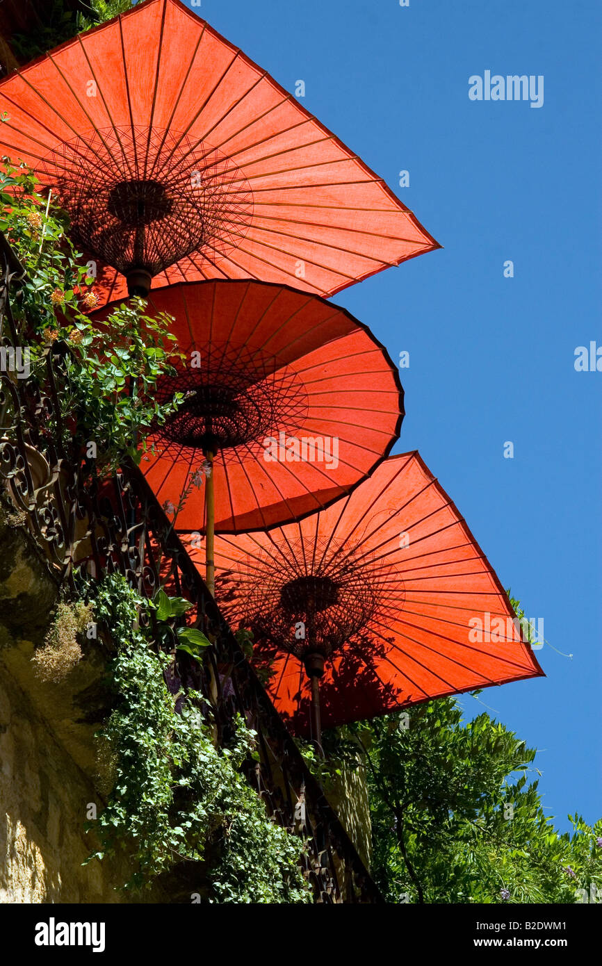 Chinese umbrellas parasols hi-res stock photography and images - Alamy