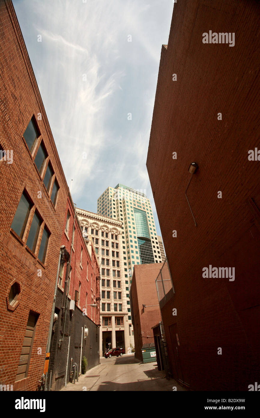 Alley between old buildings in downtown Winnipeg Stock Photo - Alamy