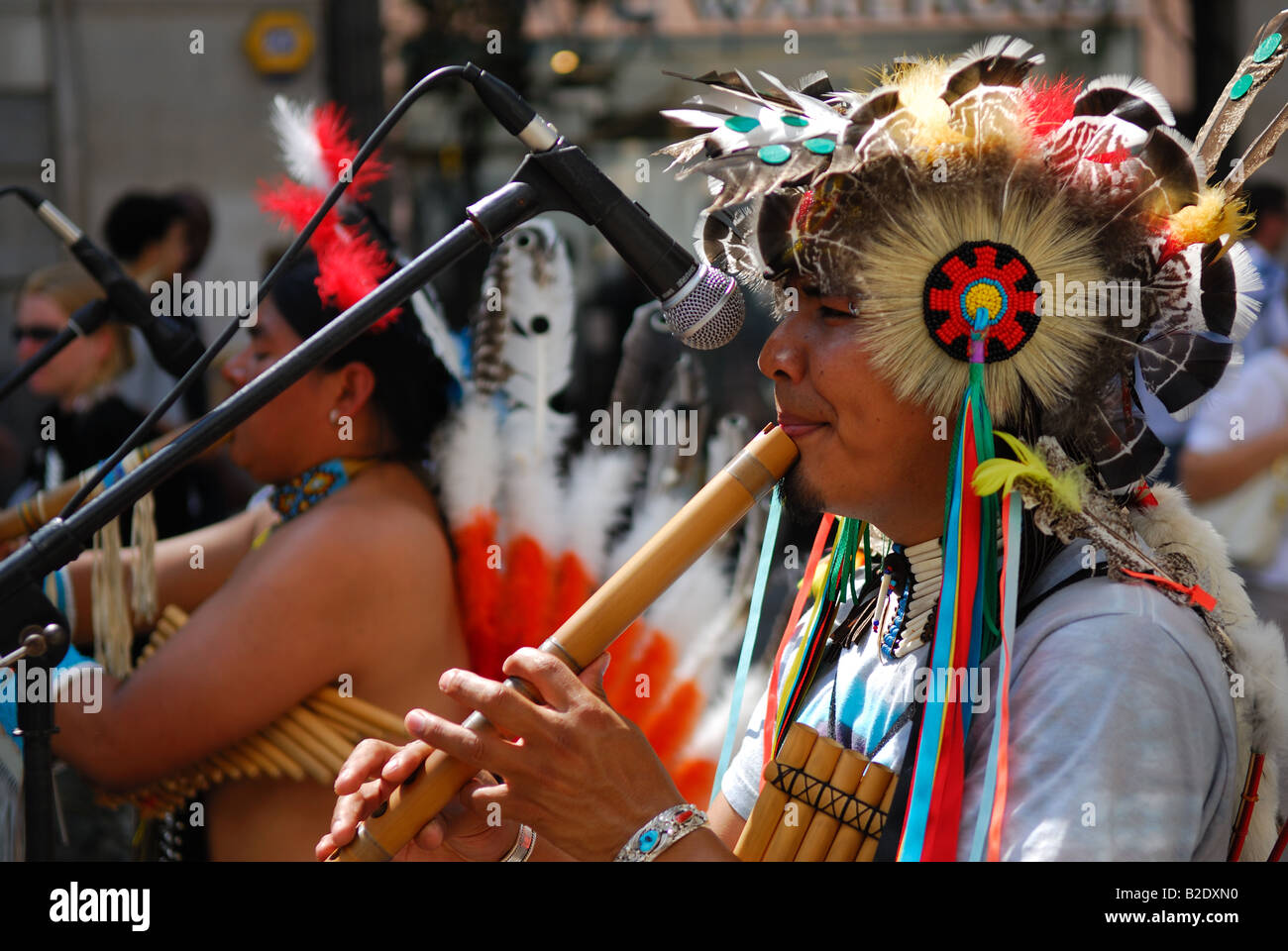American indian street performer hi-res stock photography and images ...