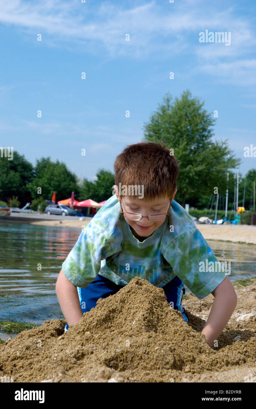 Building A Sand Castle High Resolution Stock Photography and Images - Alamy