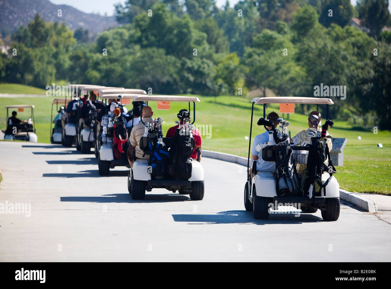 Golf carts hi-res stock photography and images - Alamy