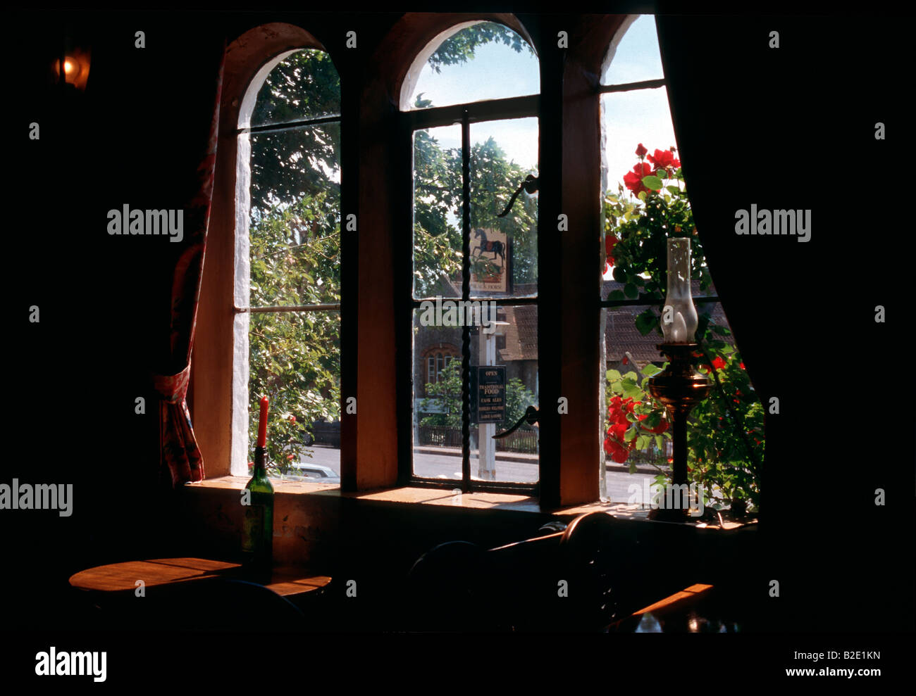 window in a pub The Black Horse Kent village Stock Photo - Alamy