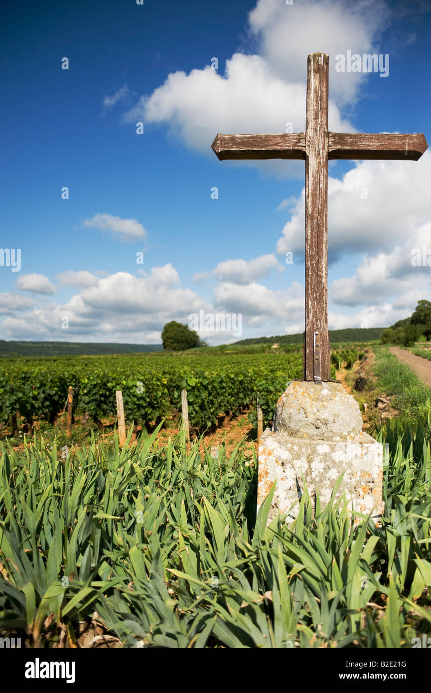 Burgundy cross hi-res stock photography and images - Alamy