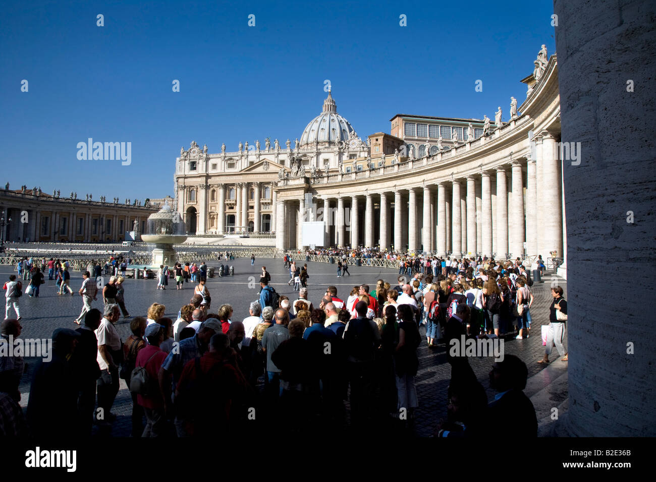 Queues for St Peter s St Peter s Vatican City Italy Stock Photo - Alamy