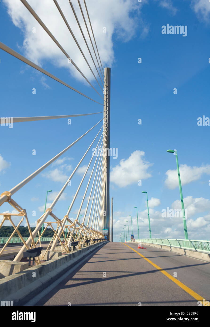 Pont de brotonne normandy france hi-res stock photography and images ...