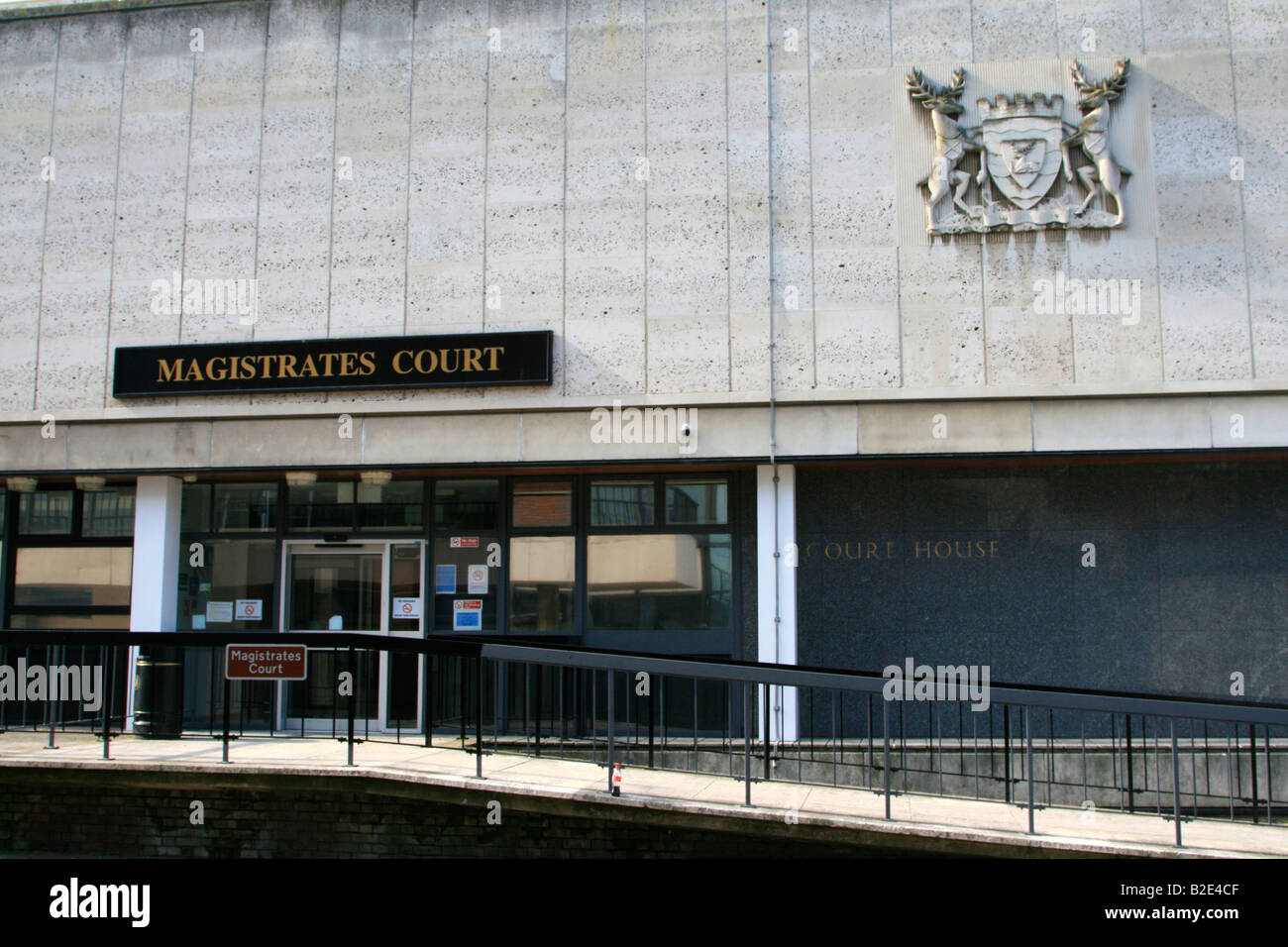 Magistrates court st albans hi-res stock photography and images - Alamy