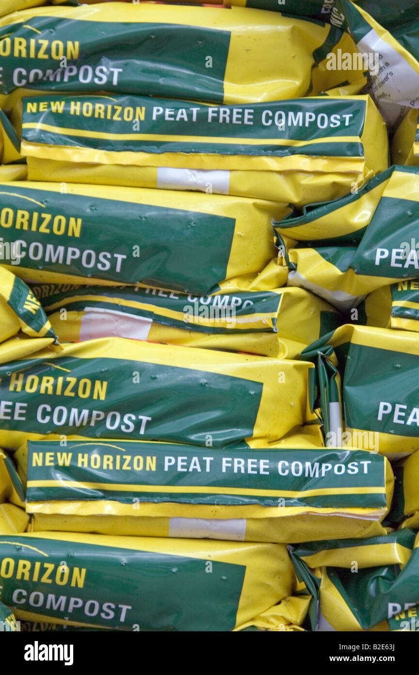 Peat free compost hi-res stock photography and images - Alamy