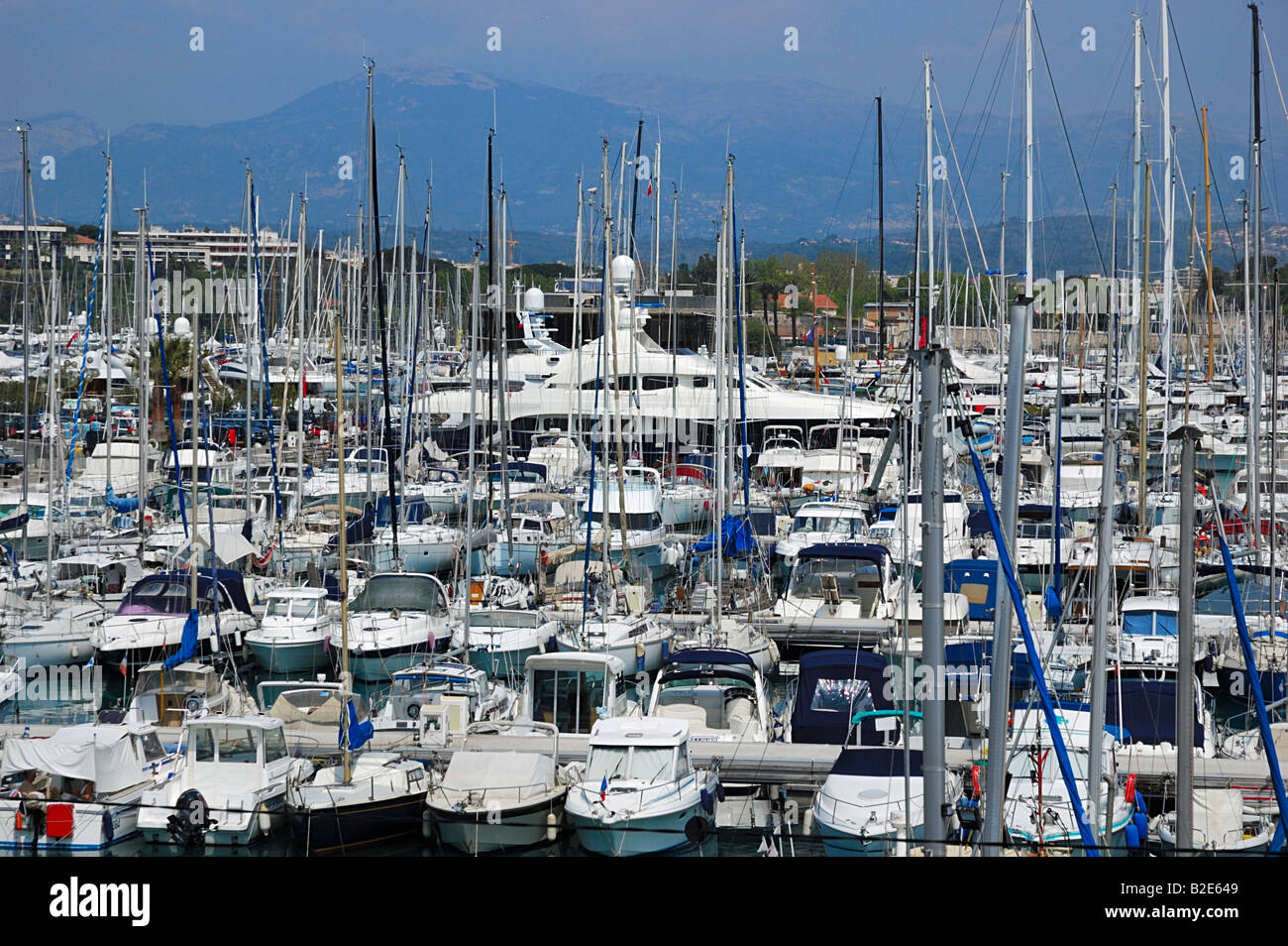 Antibes port vauban hi-res stock photography and images - Alamy