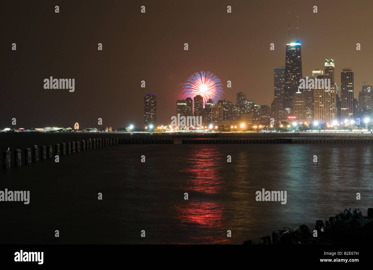Chicago skyline with fireworks hi-res stock photography and images - Alamy