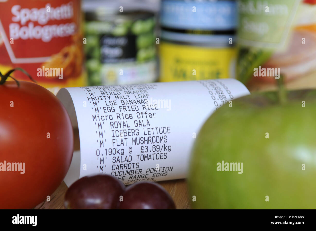 British supermarkets hi-res stock photography and images - Alamy