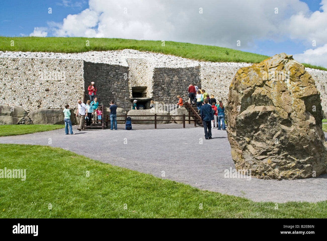 Tourists in front of building Newgrange Knowth Boyne Valley County ...