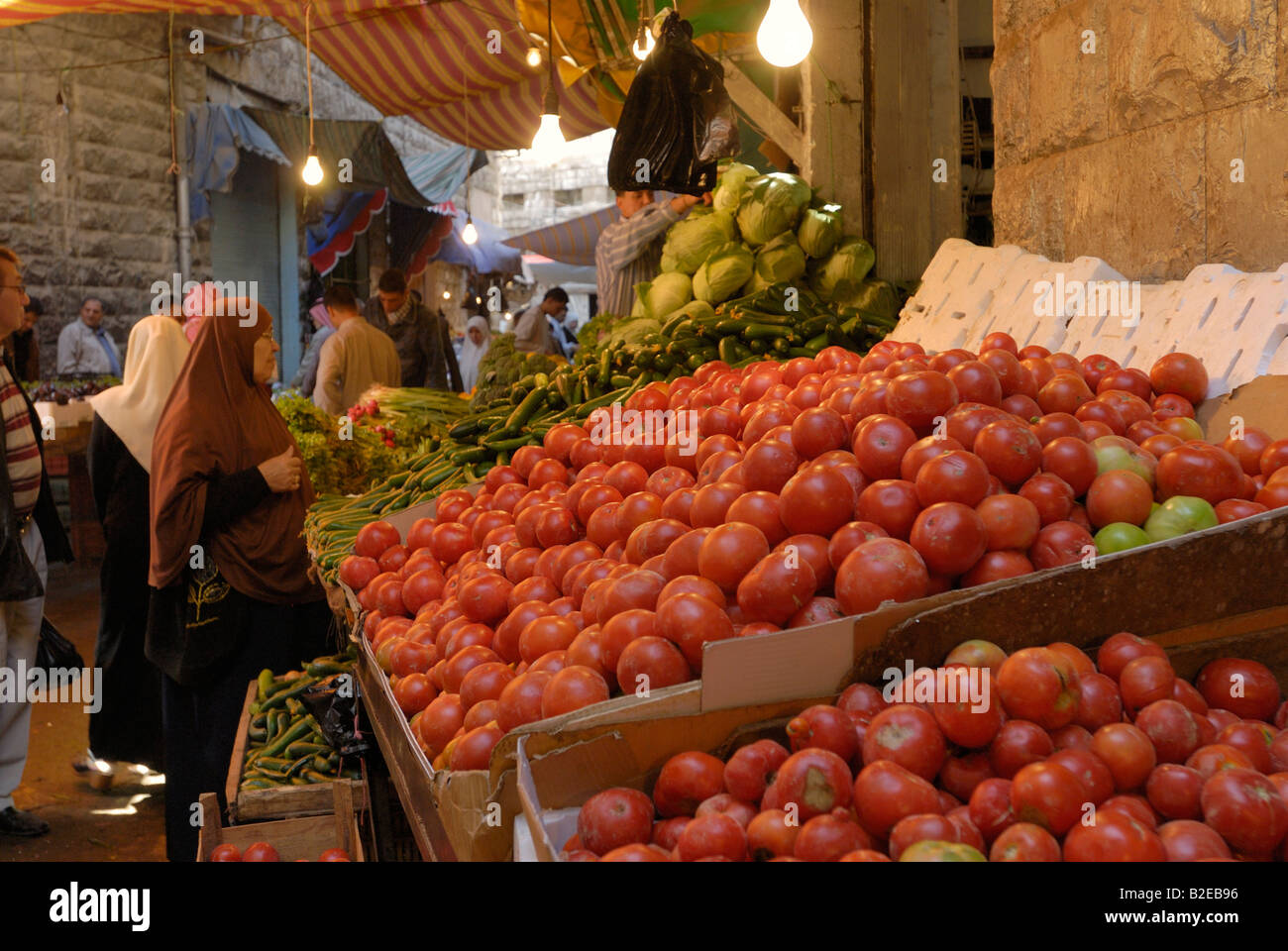 People at vegetable market Stock Photo - Alamy