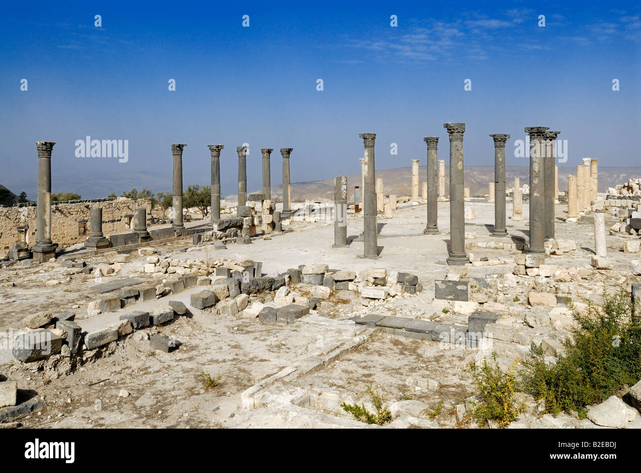 Umm qais basilica hi-res stock photography and images - Alamy