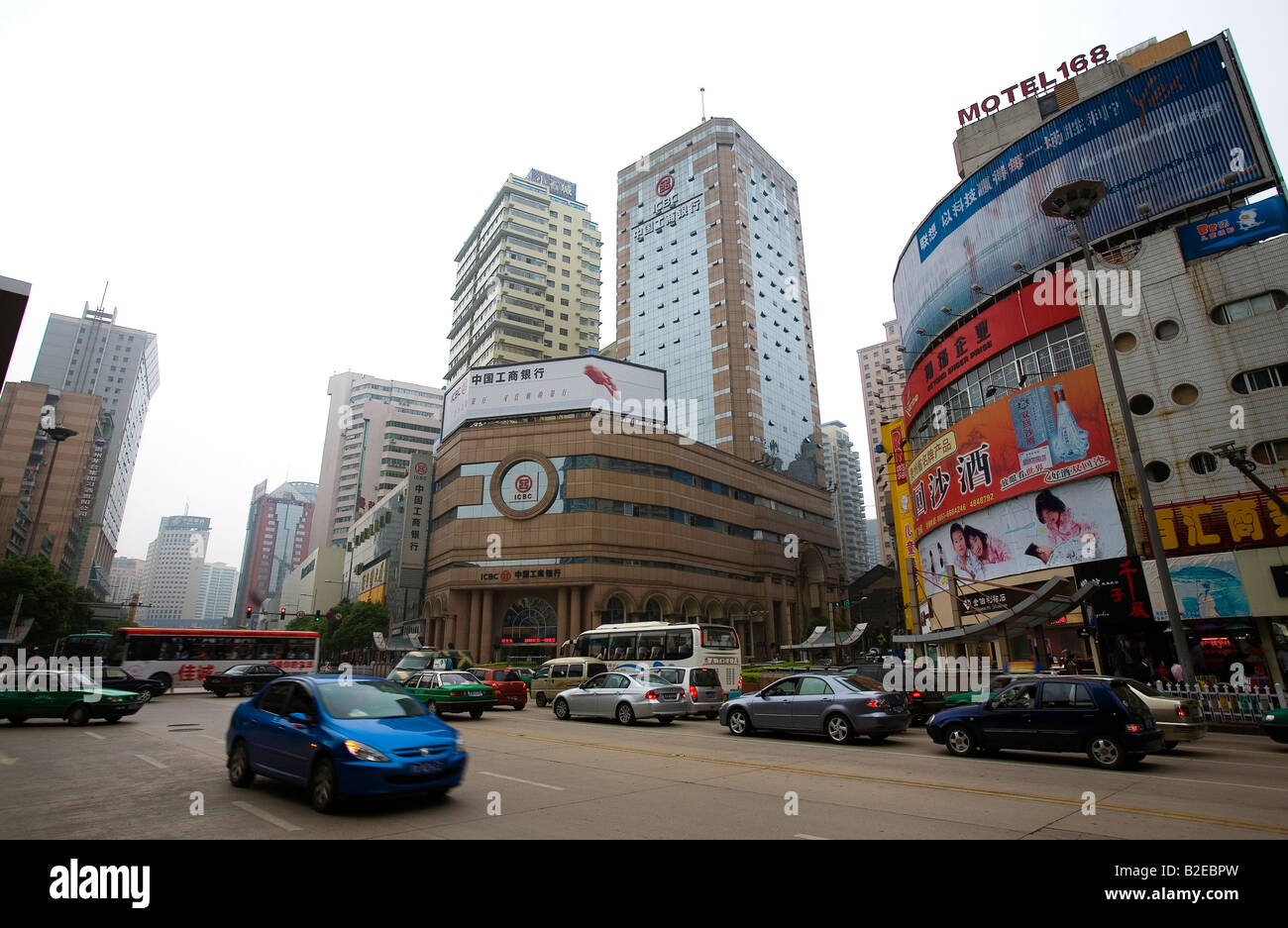 Guiyang street hi-res stock photography and images - Alamy