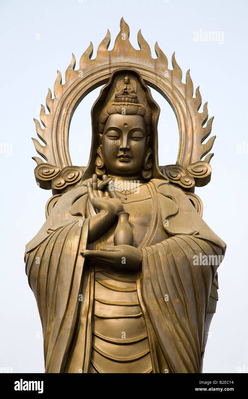 Guiyuan temple hi-res stock photography and images - Alamy