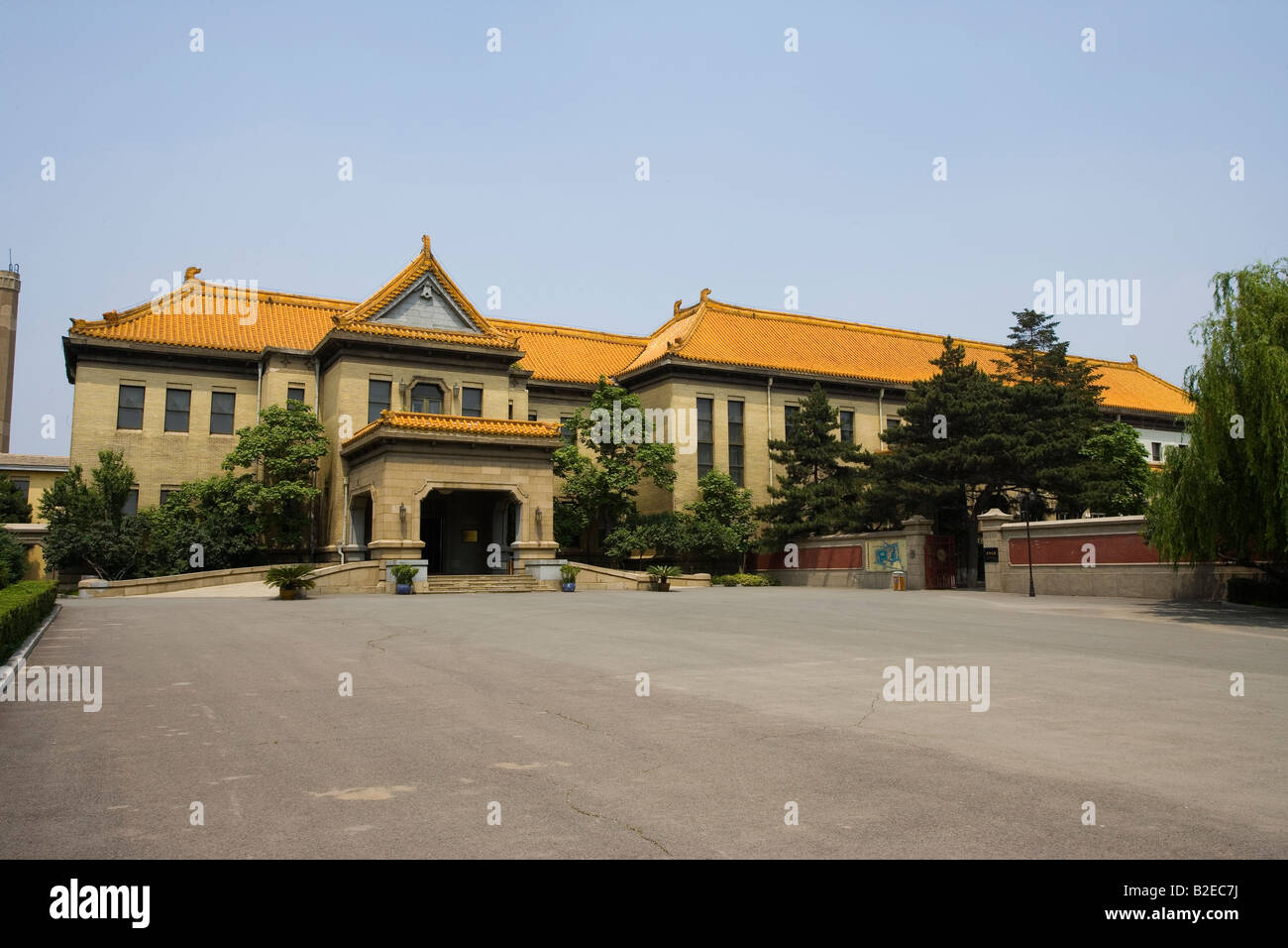 Manchukuo palace puppet manchurian palace hi-res stock photography and ...