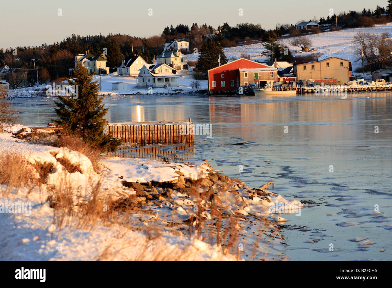 Canada ice hi-res stock photography and images - Alamy