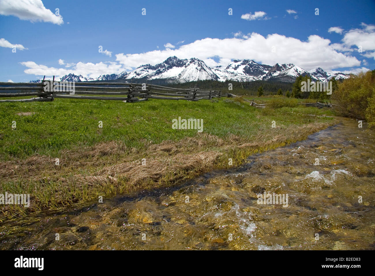 Sawtooth valley hi-res stock photography and images - Alamy