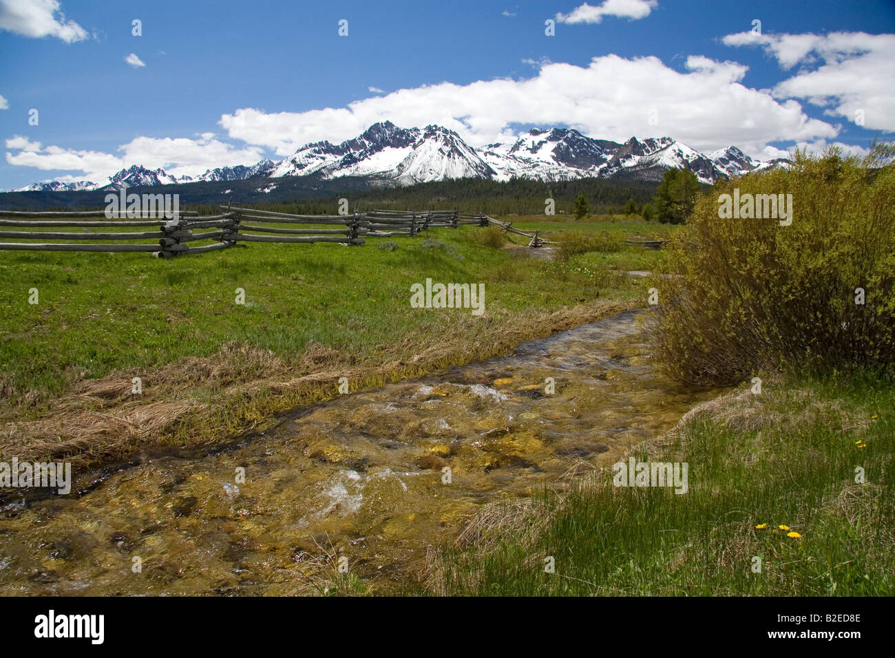 Sawtooth valley hi-res stock photography and images - Alamy