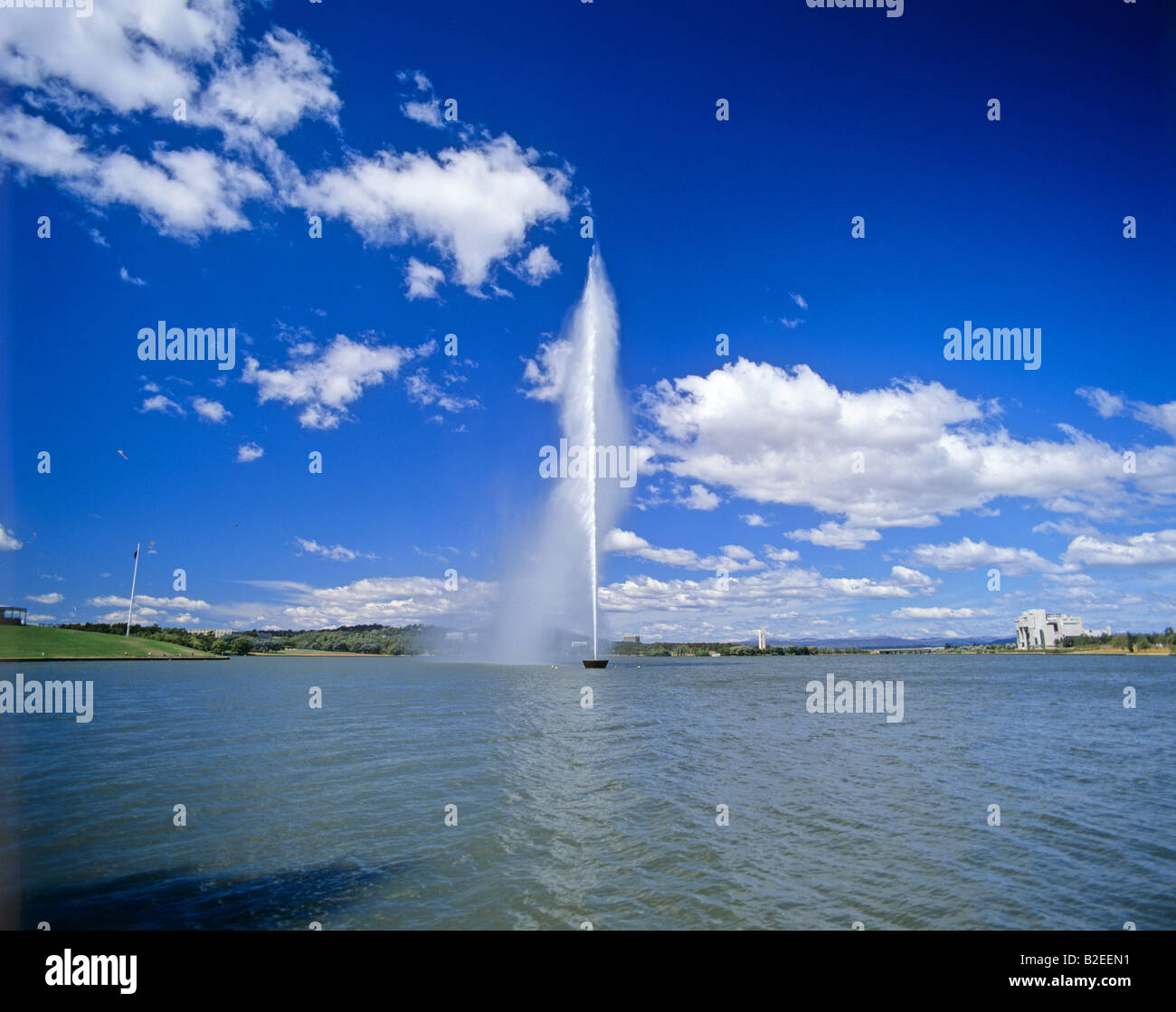 Captain cook water jet hi-res stock photography and images - Alamy