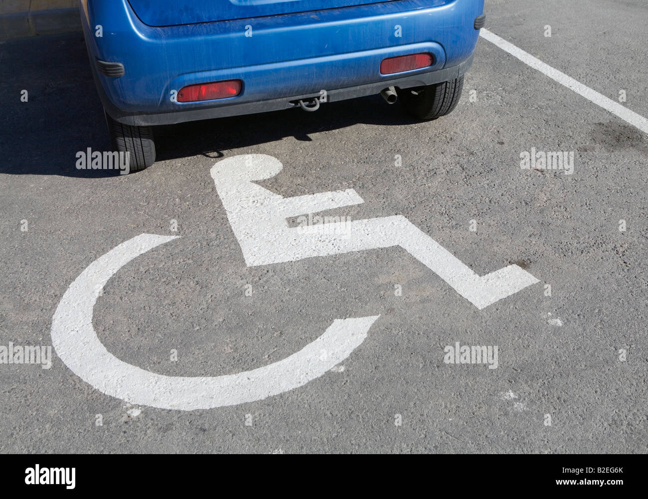 Invalid driver hi-res stock photography and images - Alamy