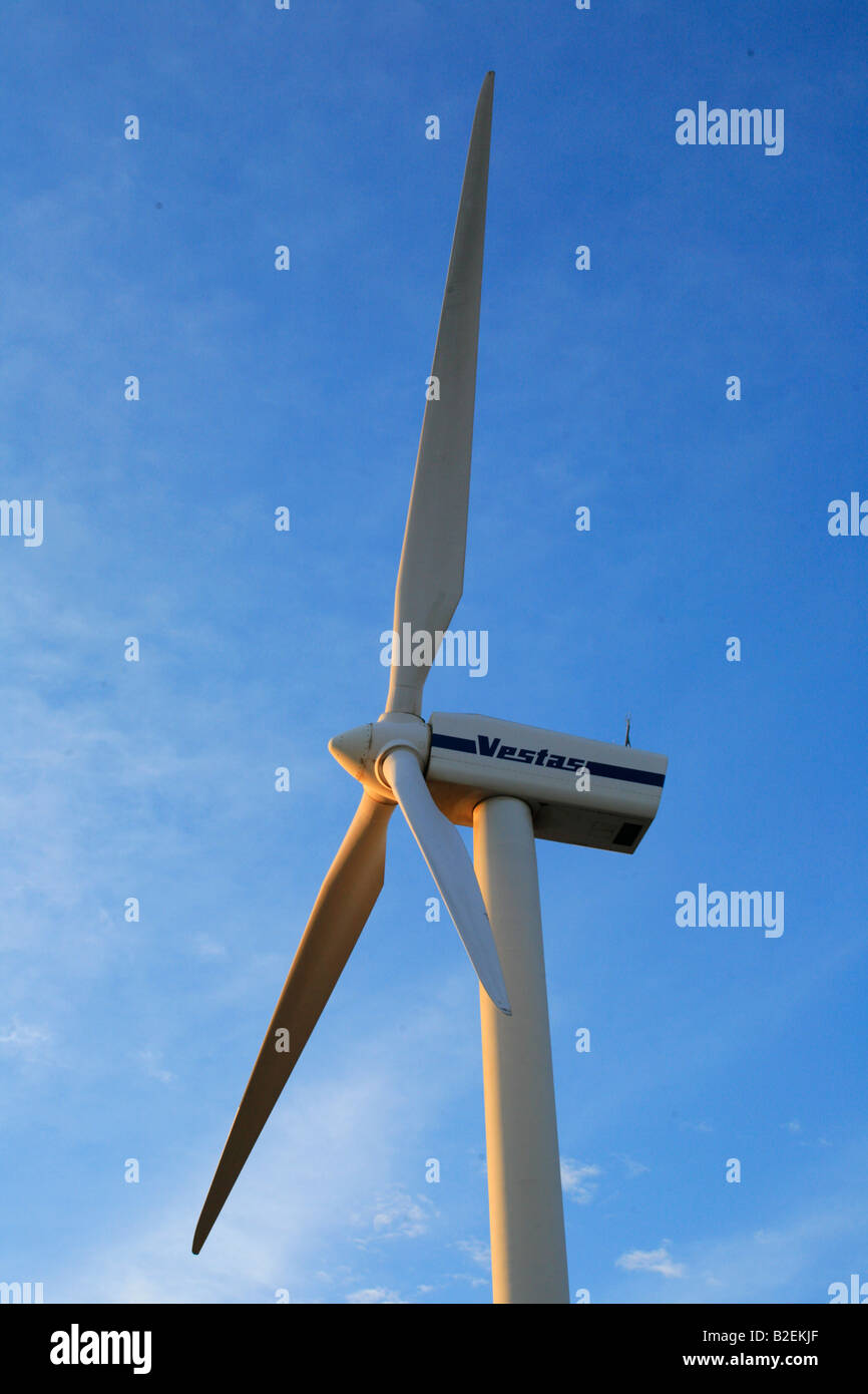 Close up wind turbine generating hi-res stock photography and images ...