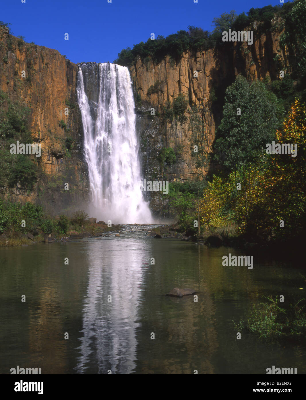 Howick falls howick kwazulu natal hi-res stock photography and images ...