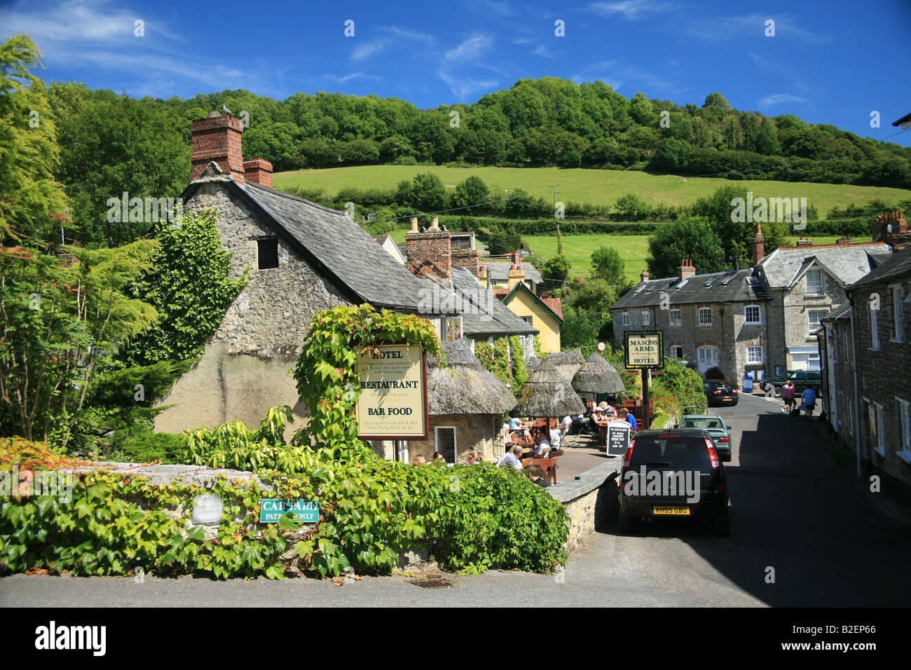 Mason arms pub hi-res stock photography and images - Alamy