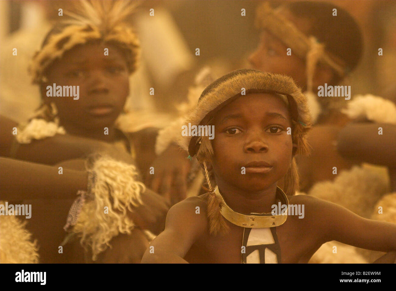 Young Tonga dancers Stock Photo - Alamy