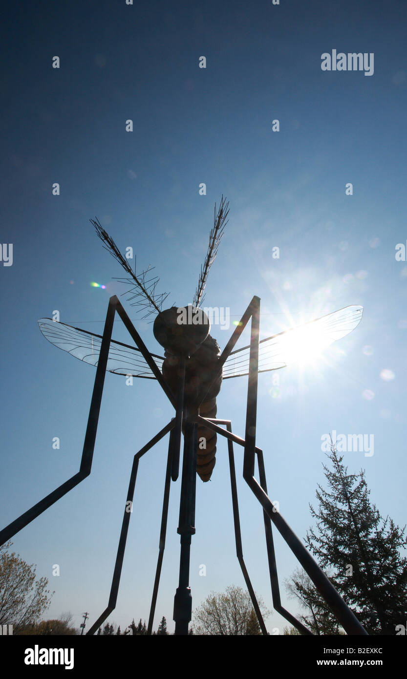Giant mosquito statue at Komarno Manitoba Stock Photo - Alamy