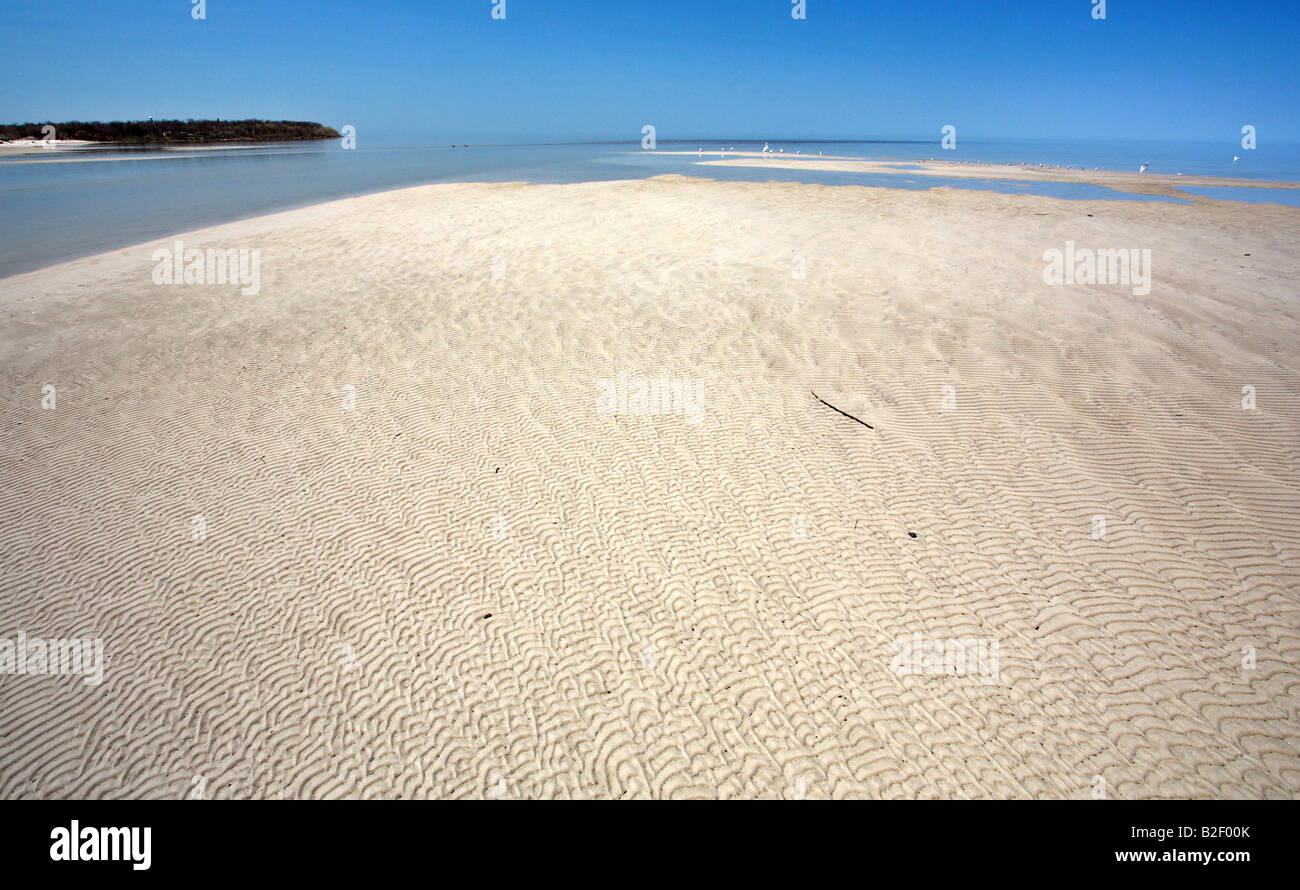 Sand flats along shore of Lake Winnipeg Stock Photo - Alamy