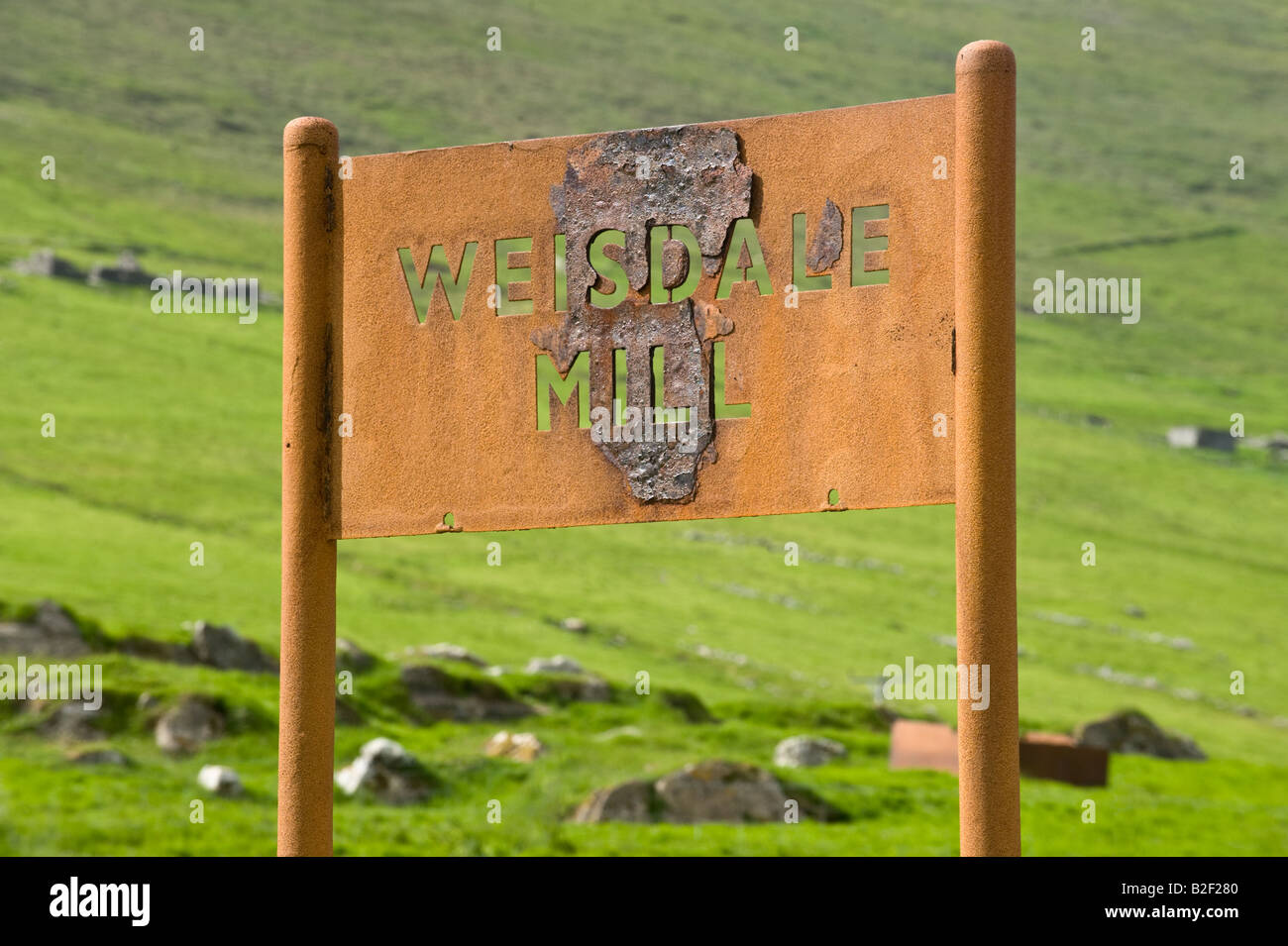Mill sign hi-res stock photography and images - Alamy