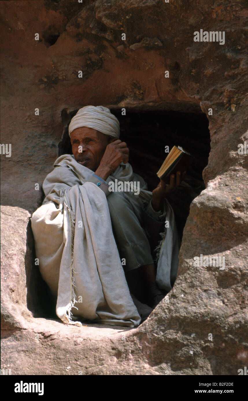 Coptic cave hi-res stock photography and images - Alamy